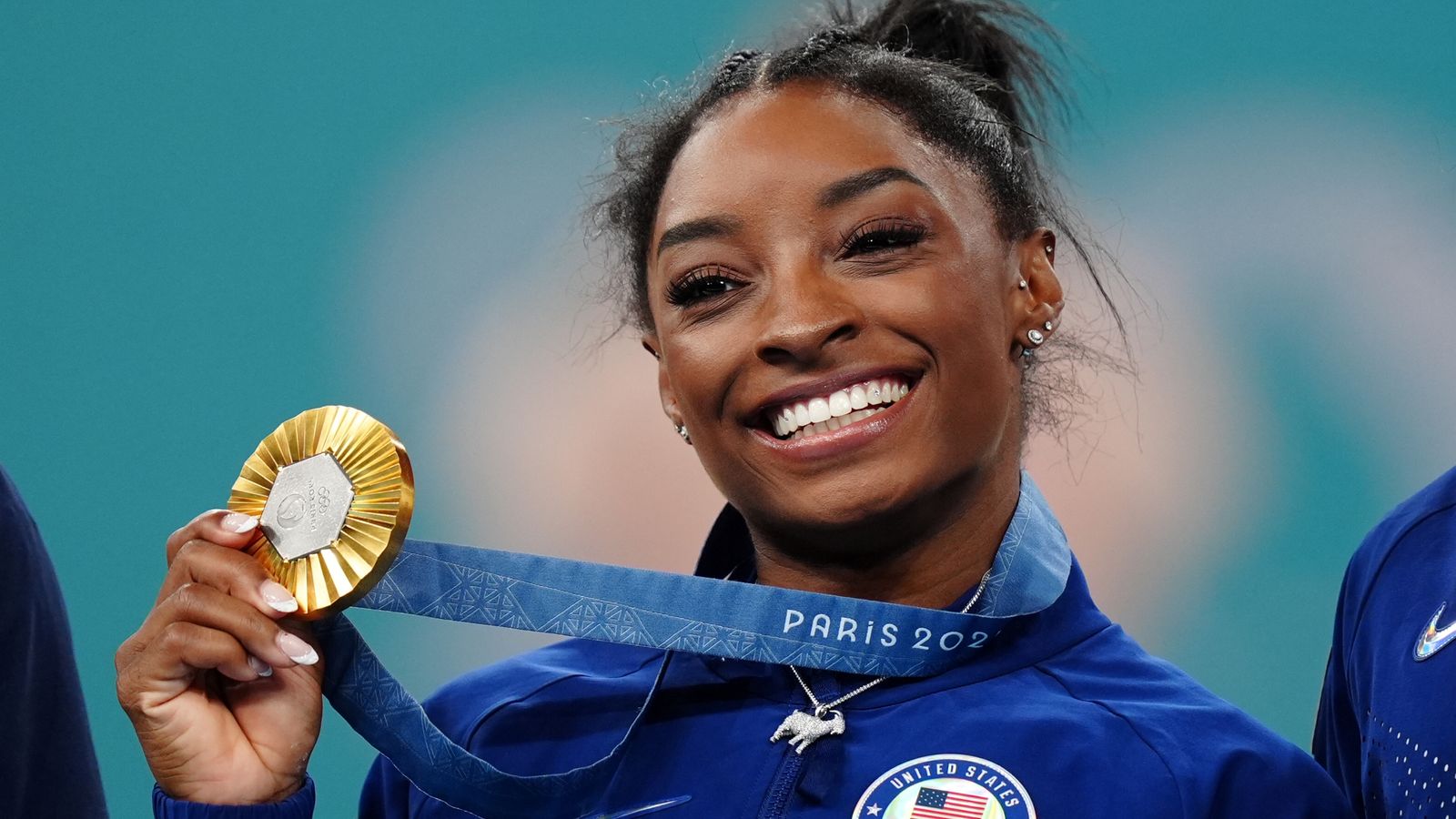 美國體操天后Simone Biles：從東京奧運跌下，從巴黎奧運再躍起 - 美紙